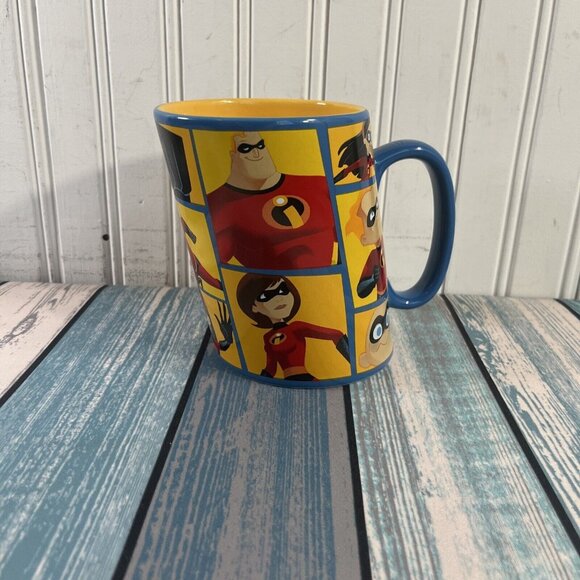 Disney | Kitchen | The Incredibles Slanted Coffee Mug Extra Large 24 Oz ...